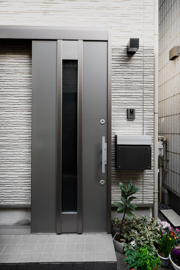 Carbon Crystal Doors: Elegant & High-Performance Style